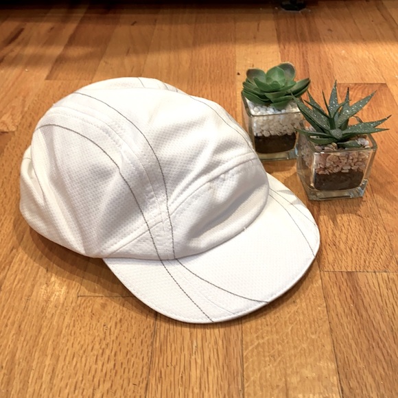 REI | Accessories | Rei Running Baseball Hat White | Poshmark